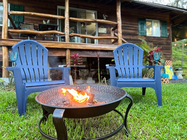 TROPICAL TreeHouse by Beaches& Volcano NP | TROPICAL TreeHouse by ...